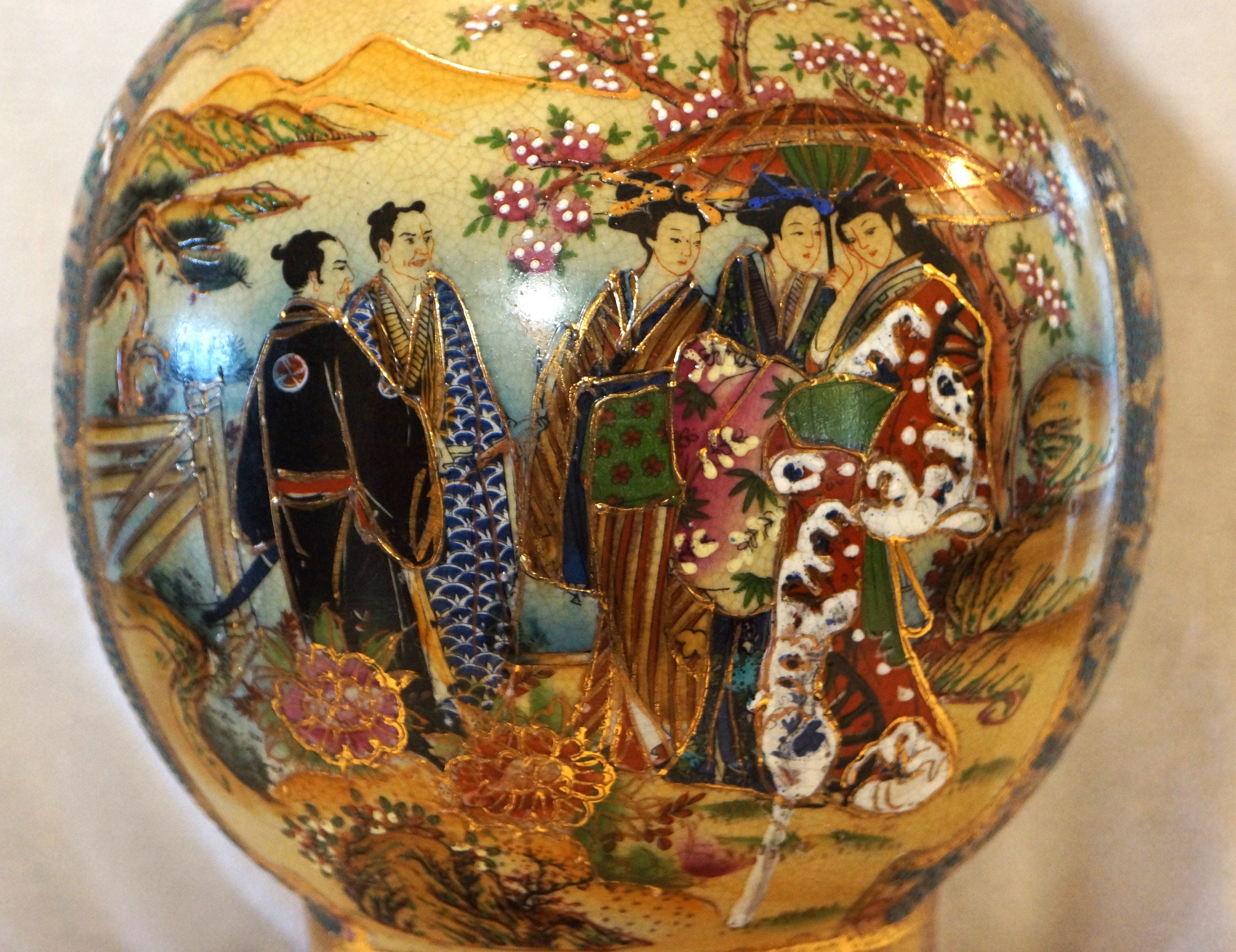 Vintage Royal Satsuma Hand Painted Vase Excellent Condition Brilliant ...