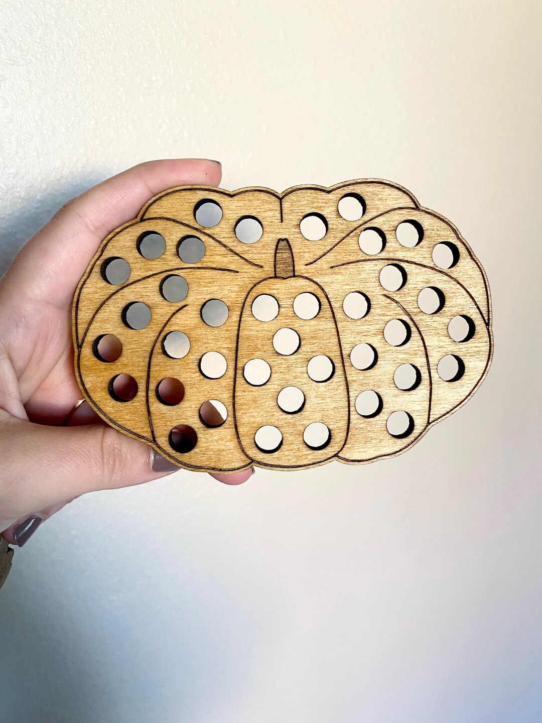 Pumpkin Lacing Craft for Montessori Toddler Room Thanksgiving Pumpkin ...