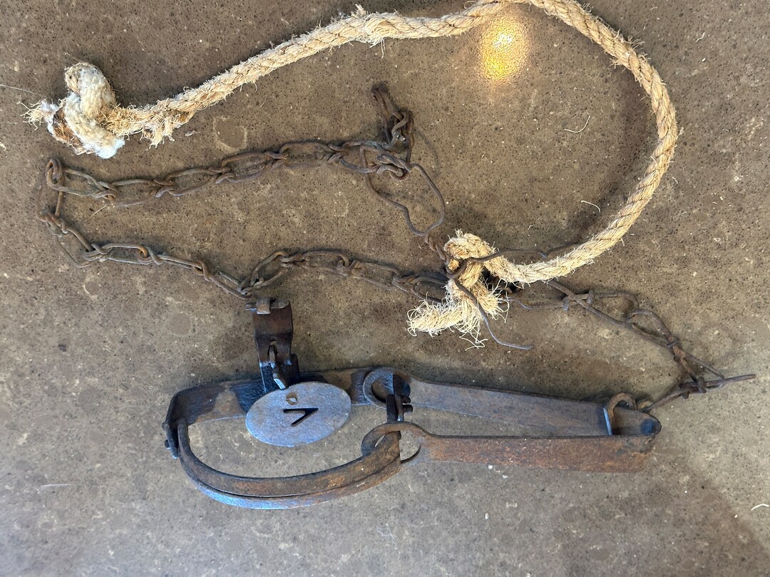 Vintage Victor Long Spring Trap - Etsy