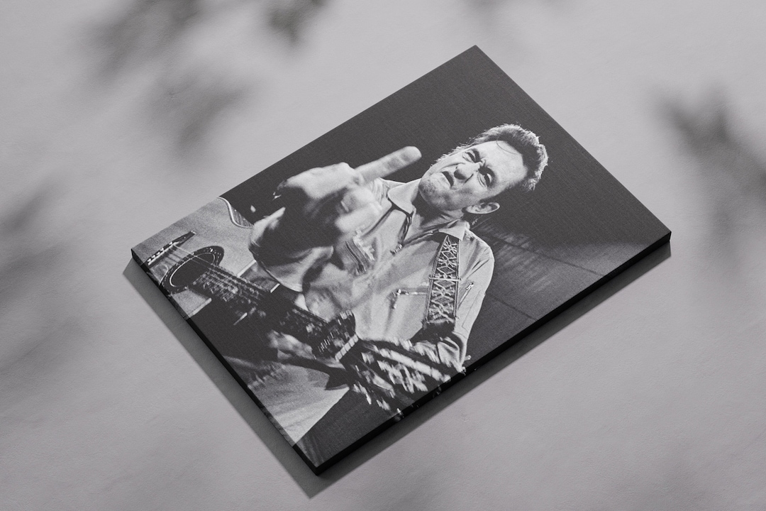 Johnny Cash Canvas/poster, Middle Finger Wall Art, Inspirational Print ...