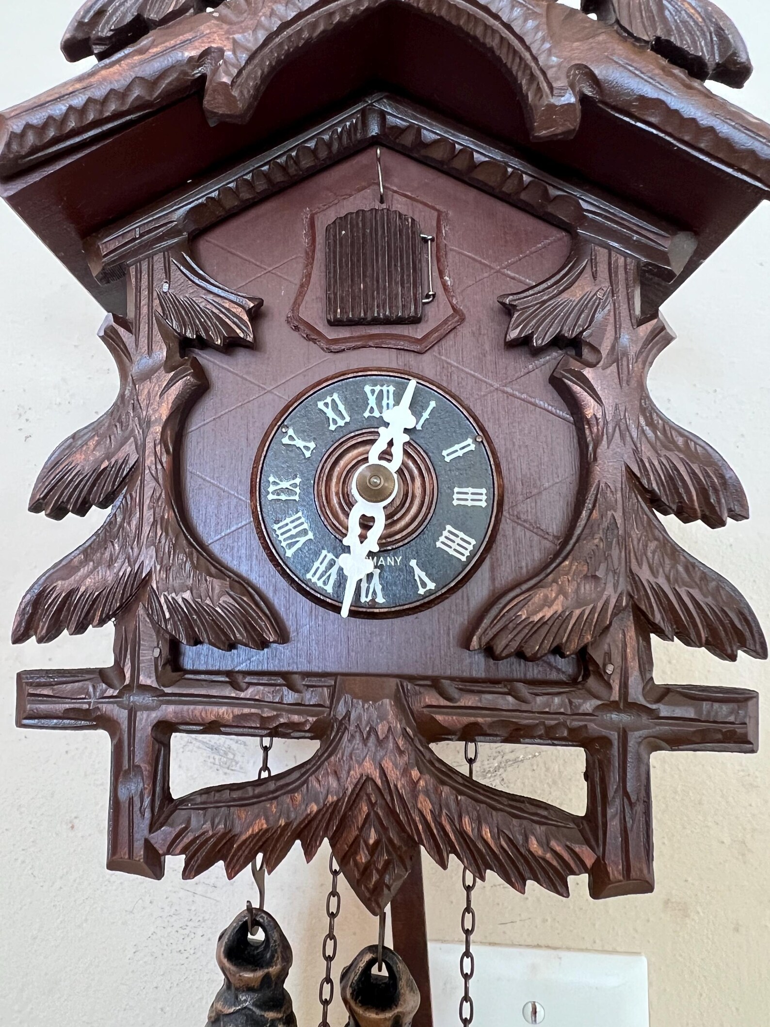 Cuckoo Clock, Squirrel Topper Working Vintage, Black Forest German Made ...