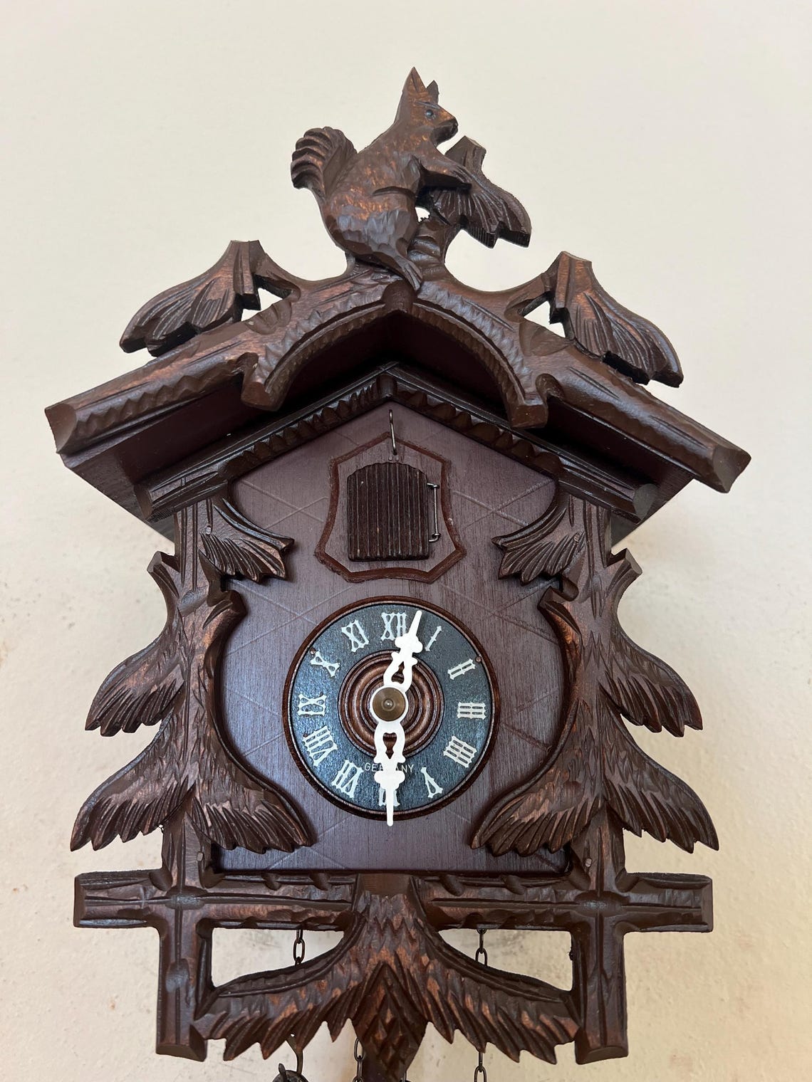 Cuckoo Clock, Squirrel Topper Working Vintage, Black Forest German Made ...