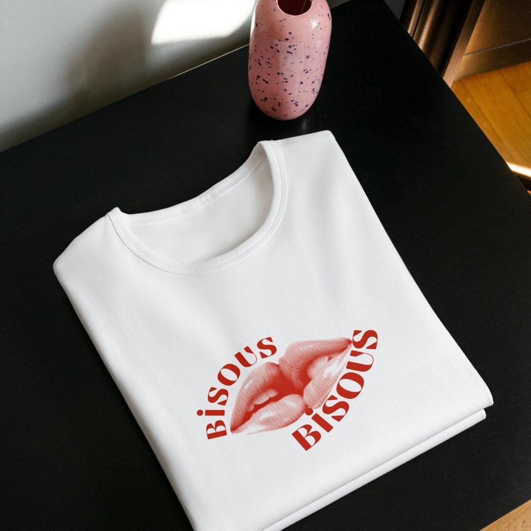 Bisous Kiss French Phrase Magazine Collage Print Cutout of Lips, Cool Tee, Vintage Mod Style ...