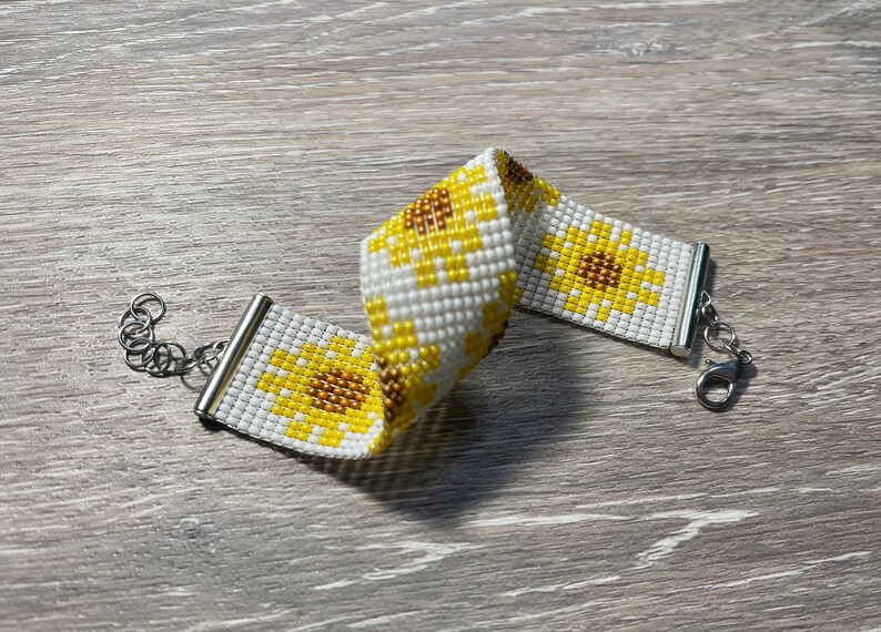 Handmade Beaded Sunflower Pattern Bracelet - Etsy