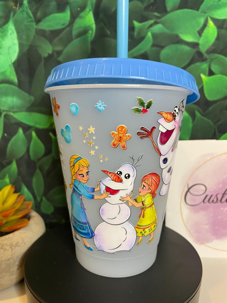 Elsa and Anna / Frozen Kids Cup - Etsy