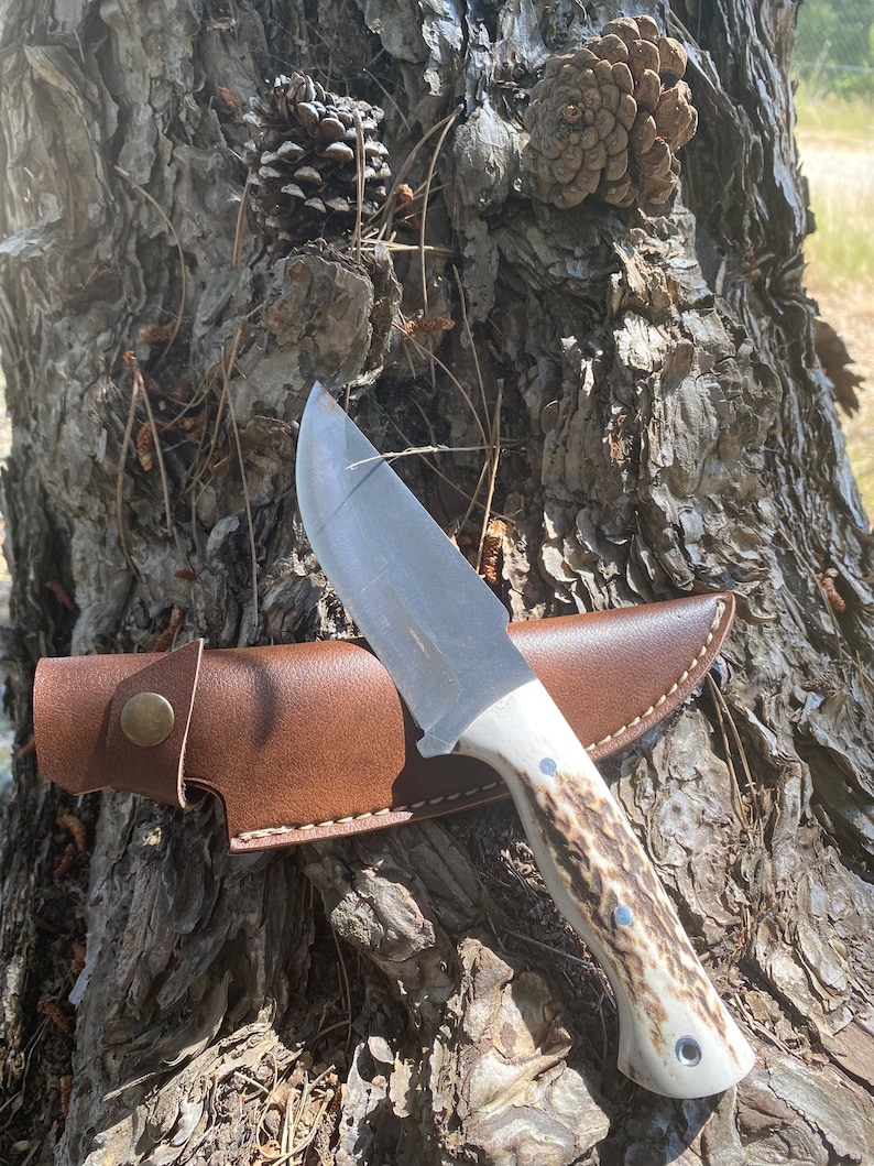 Handmade Hunting Knife: Deer Antler Handle, Leather Sheath - Etsy