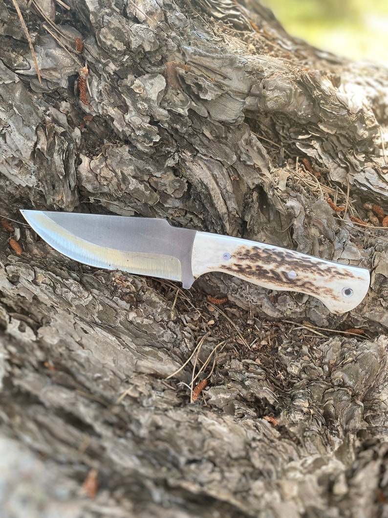 Handmade Hunting Knife: Deer Antler Handle, Leather Sheath - Etsy
