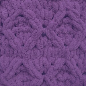 Chunky Finger Knit Loop Yarn Blanket Pattern Set: 5 Any Size Bedspread ...