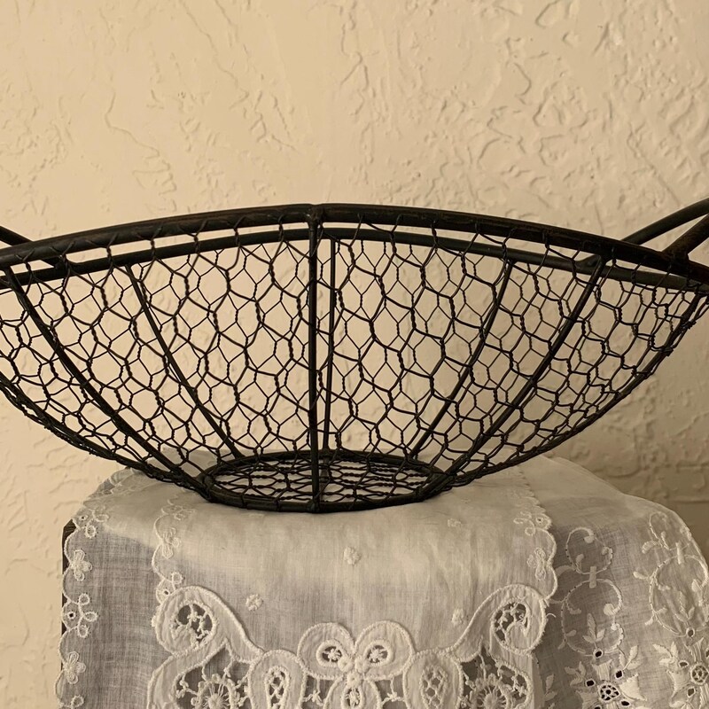 Chicken Wire Basket - Etsy