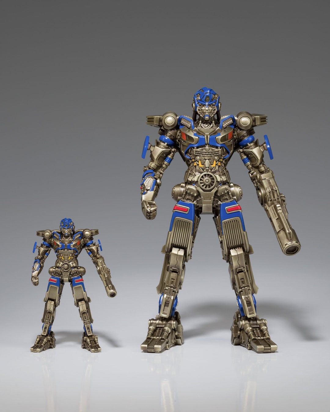 Transformers: Mirage Classic Collectible, High End Toy, Home Decor ...