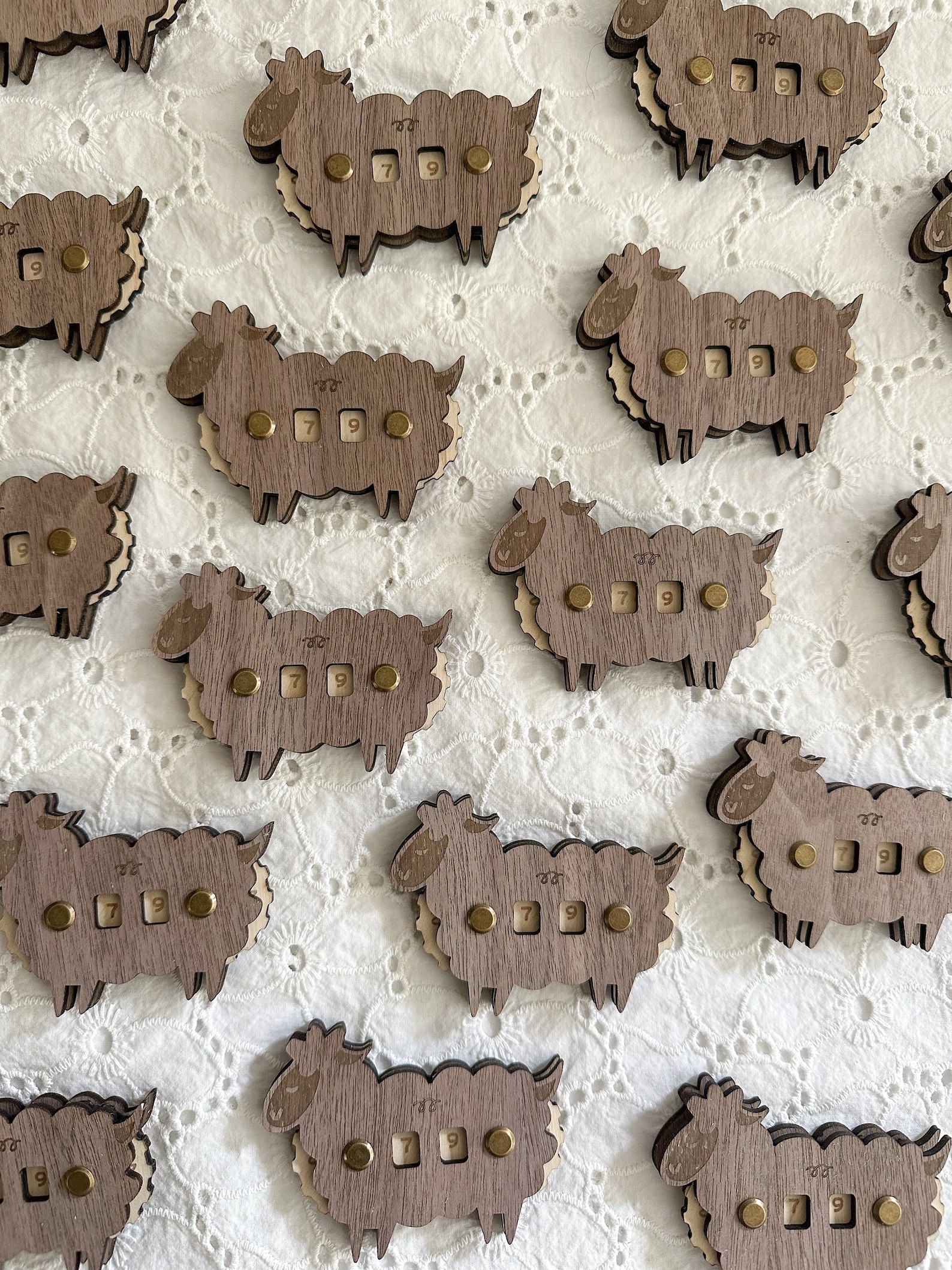 Row Counters for Knitting and Crochet - Walnut / Maple Wood - Made in ...