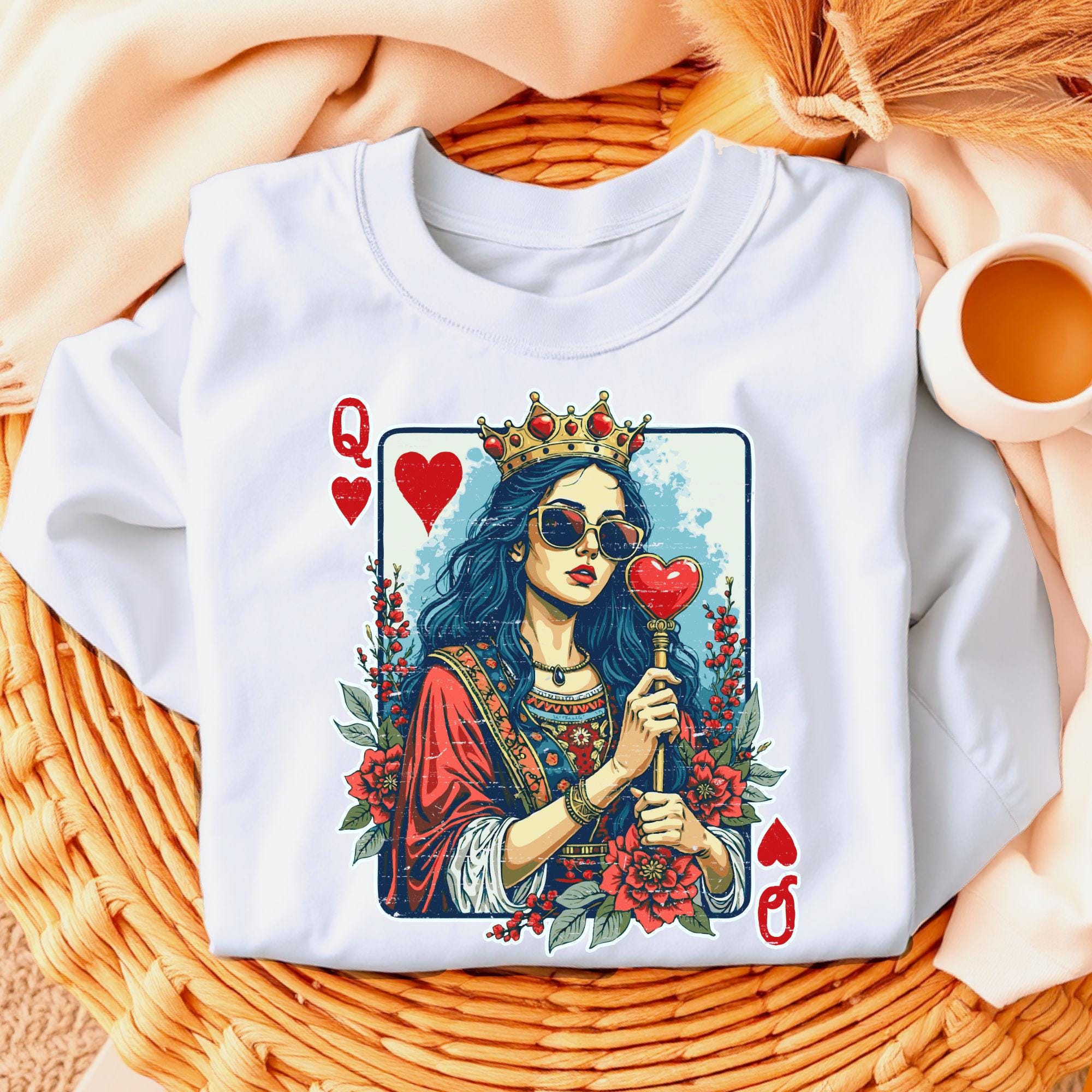Retro Queen of Hearts Png Svg, Vintage Queen Retro Sunglasses, Heart ...