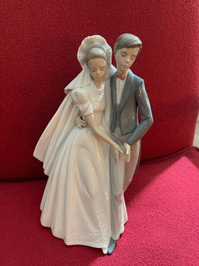 NAO by LLADRO Porcelain Figurine unforgettable Dance Bride and Groom ...