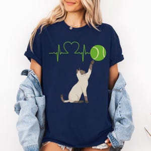 Cute Cat With Green Tennis Ball Heartbeat T-shirt, Funny Cat Lover ...