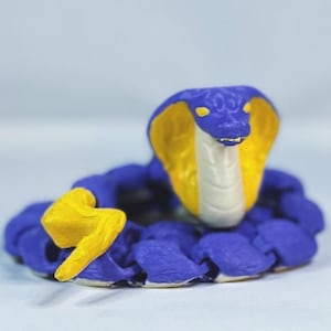 Flexi Thunder Snake - Etsy