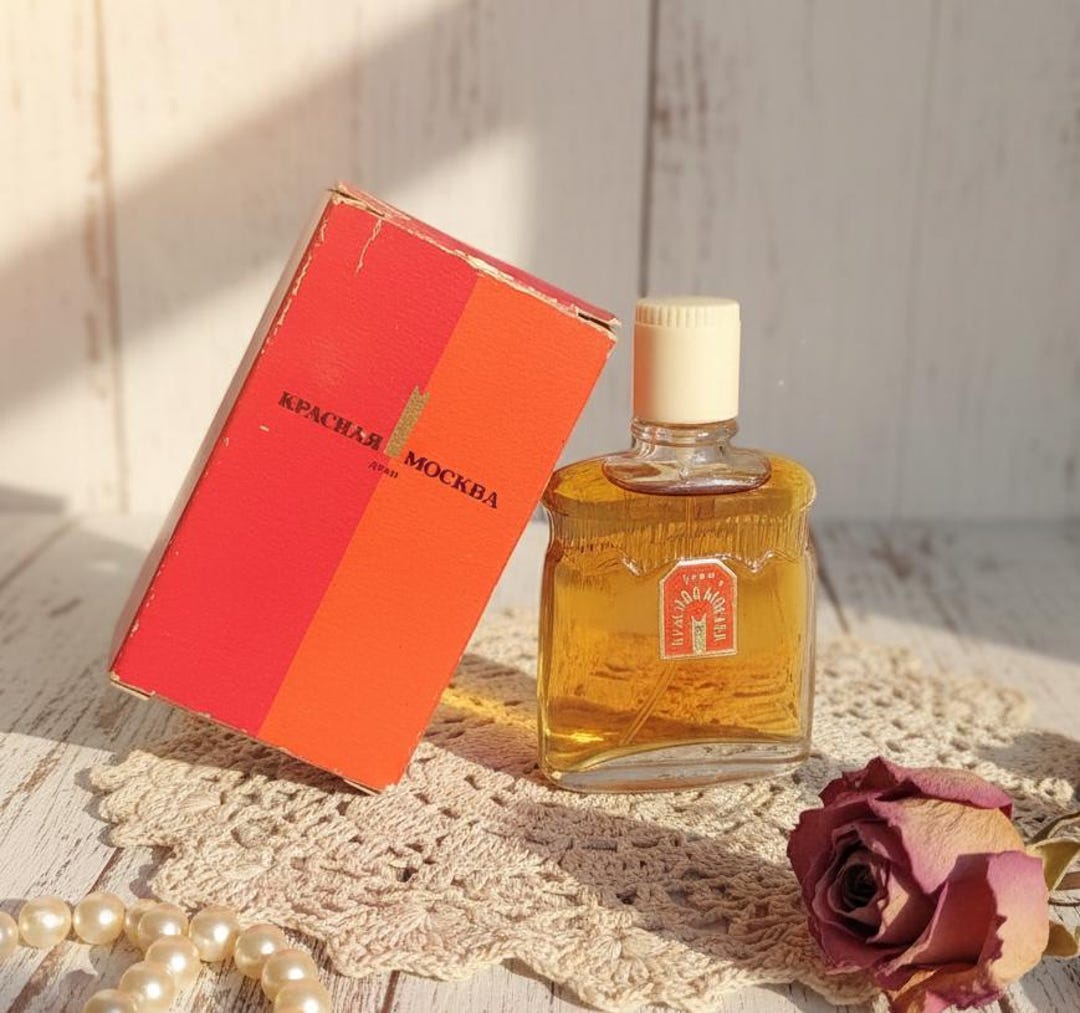 Vintage Red Moscow Perfume – USSR Collectible Novaya Zarya, With Box - Etsy