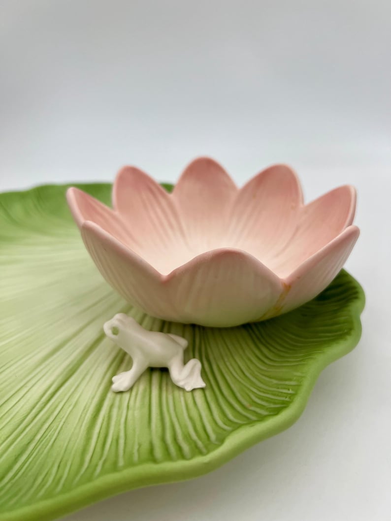 Fitz and Floyd Lily Pad Chip and Dip Platter: Lotus Flower Frog, 1982 ...