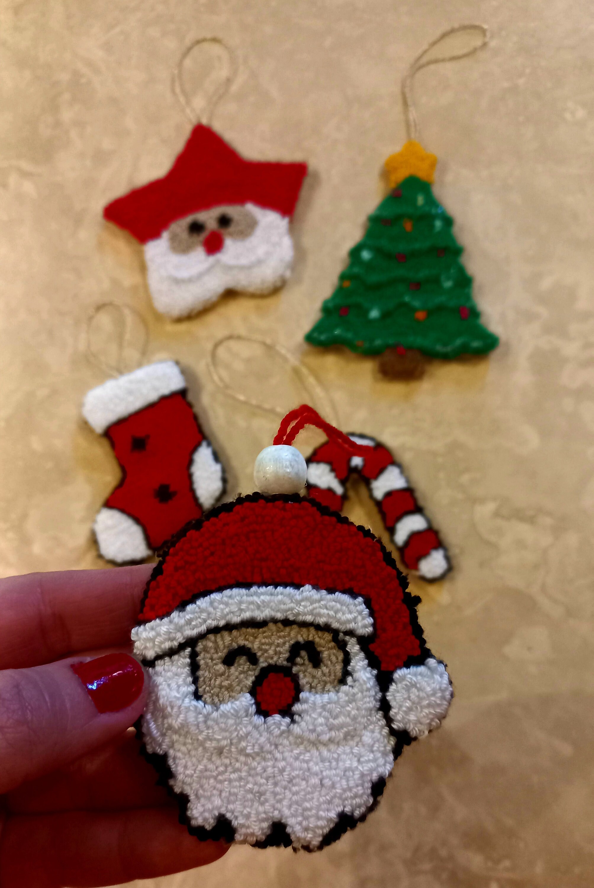 Set of 2 Magnet, Punch Needle Christmas Decorations,christmas Tree ...
