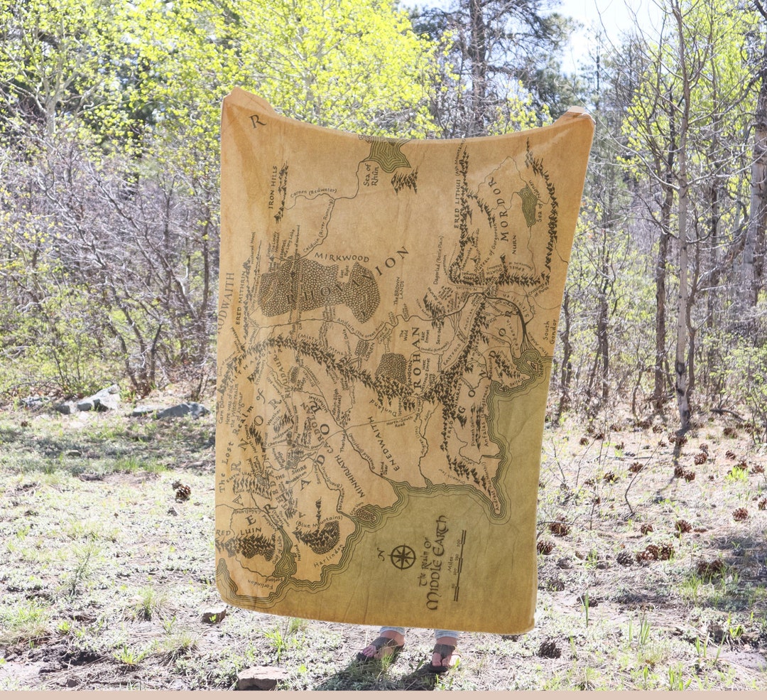 Middle Earth Map Velveteen Blanket LOTR Map Plush Blanket Vintage Map ...