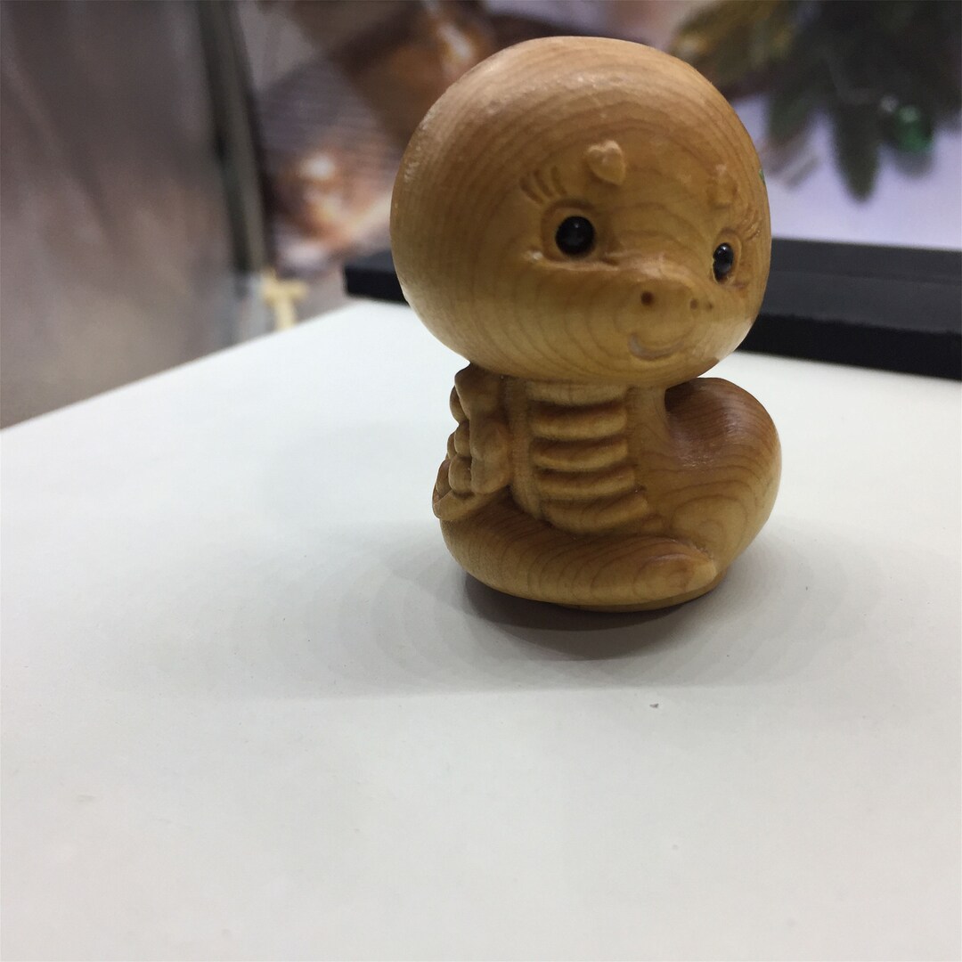 Yabai Woodcarving Snake Baby Put Solid Wood Carving Craft Gifts Desktop ...