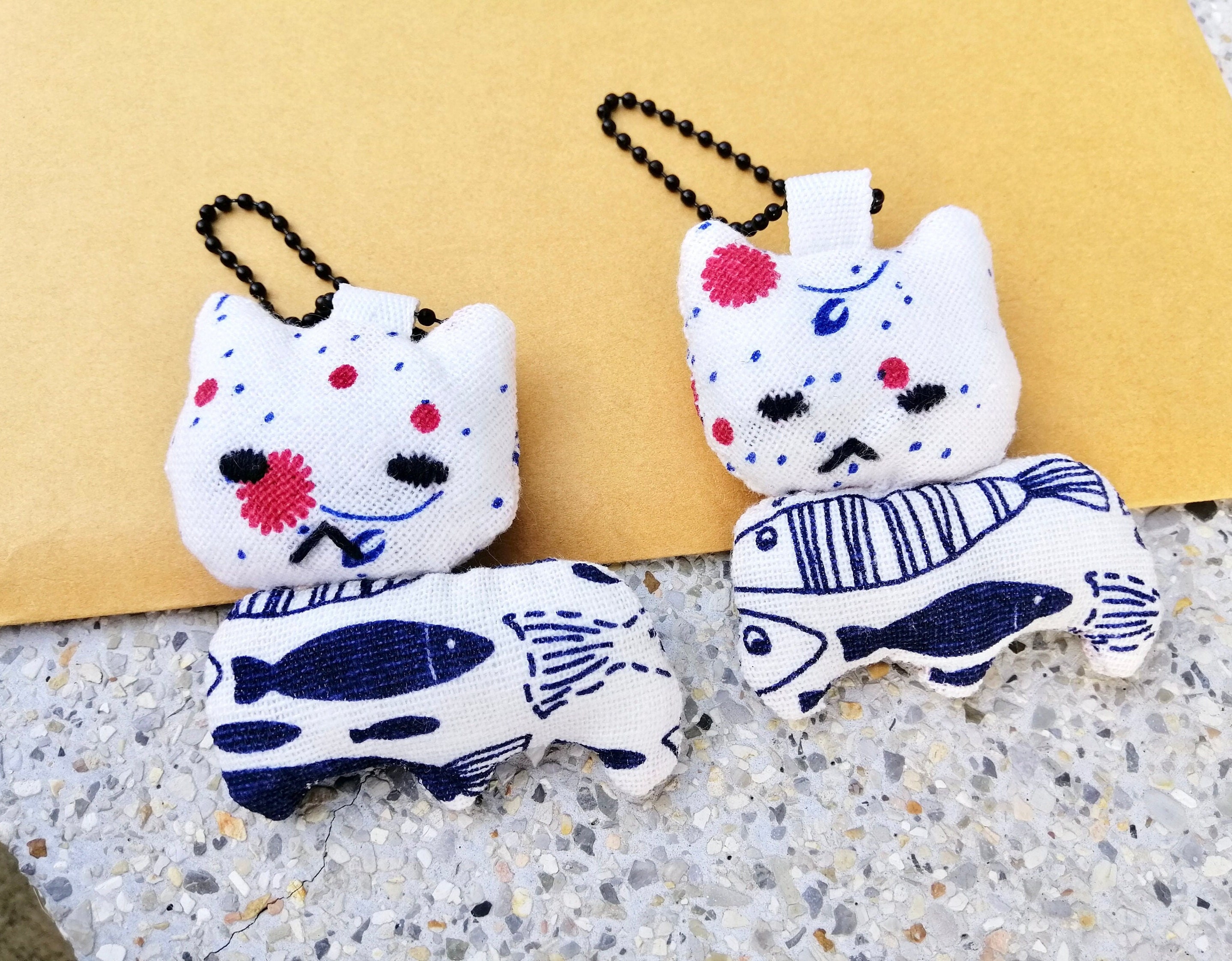 Handmade Plush Toy: Plushie Keychain / Adorable Cat Keychain ...