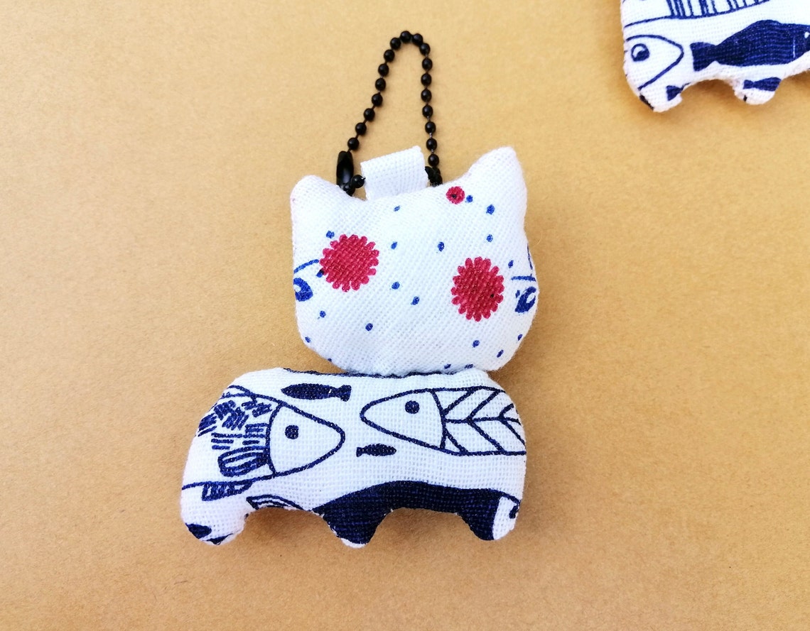 Handmade Plush Toy: Plushie Keychain / Adorable Cat Keychain ...