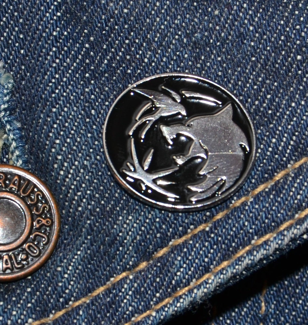Witcher Style Logo Pin diam. 22 Mm Enamel Metal Lapel Pin Badge Geralt ...