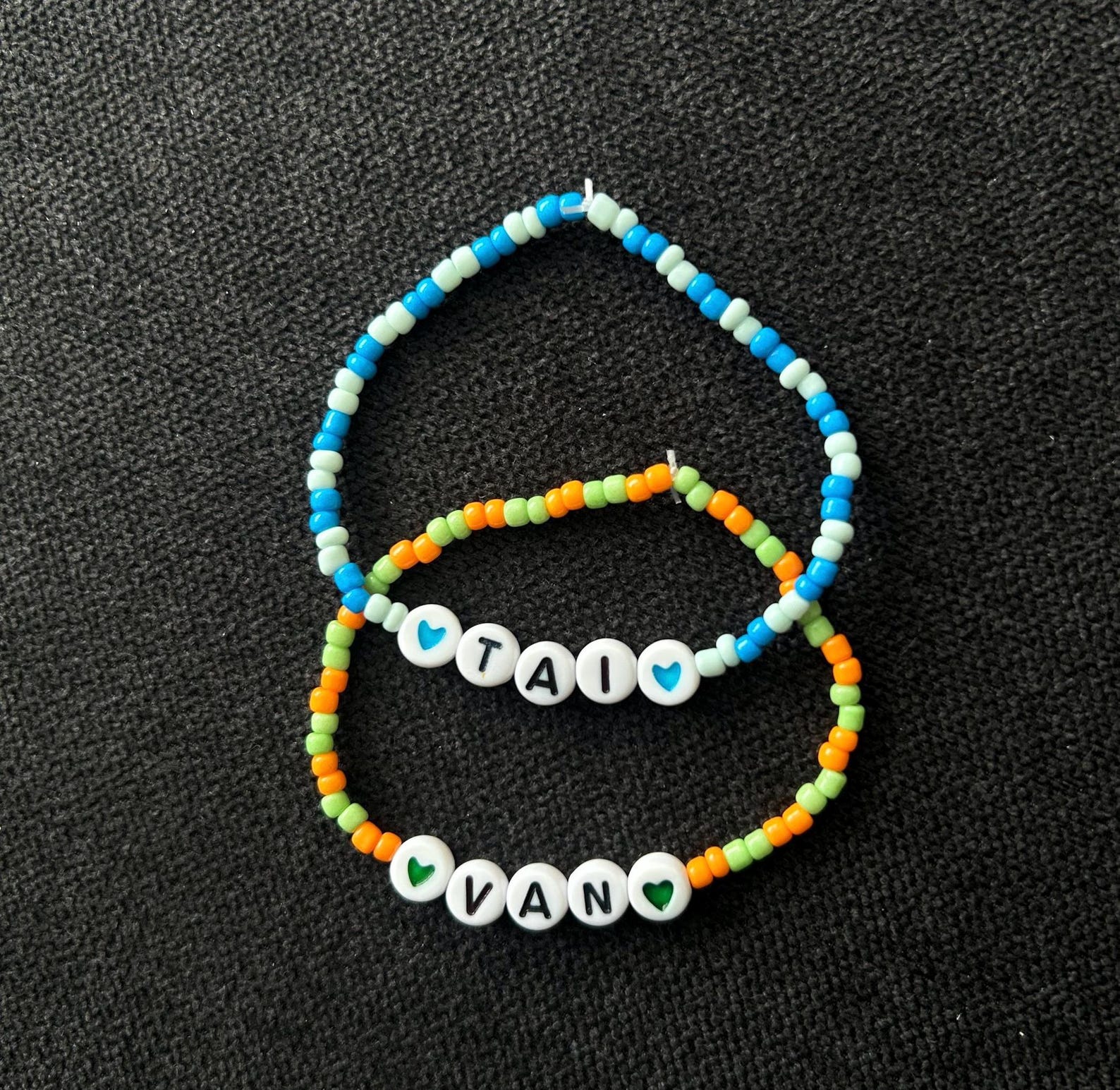 Yellowjackets Friendship Bracelets Jackie, Shauna, Van, Tai, Nat ...