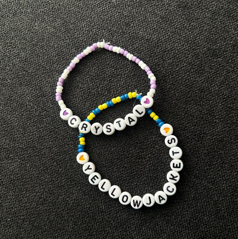 Yellowjackets Friendship Bracelets Jackie, Shauna, Van, Tai, Nat ...