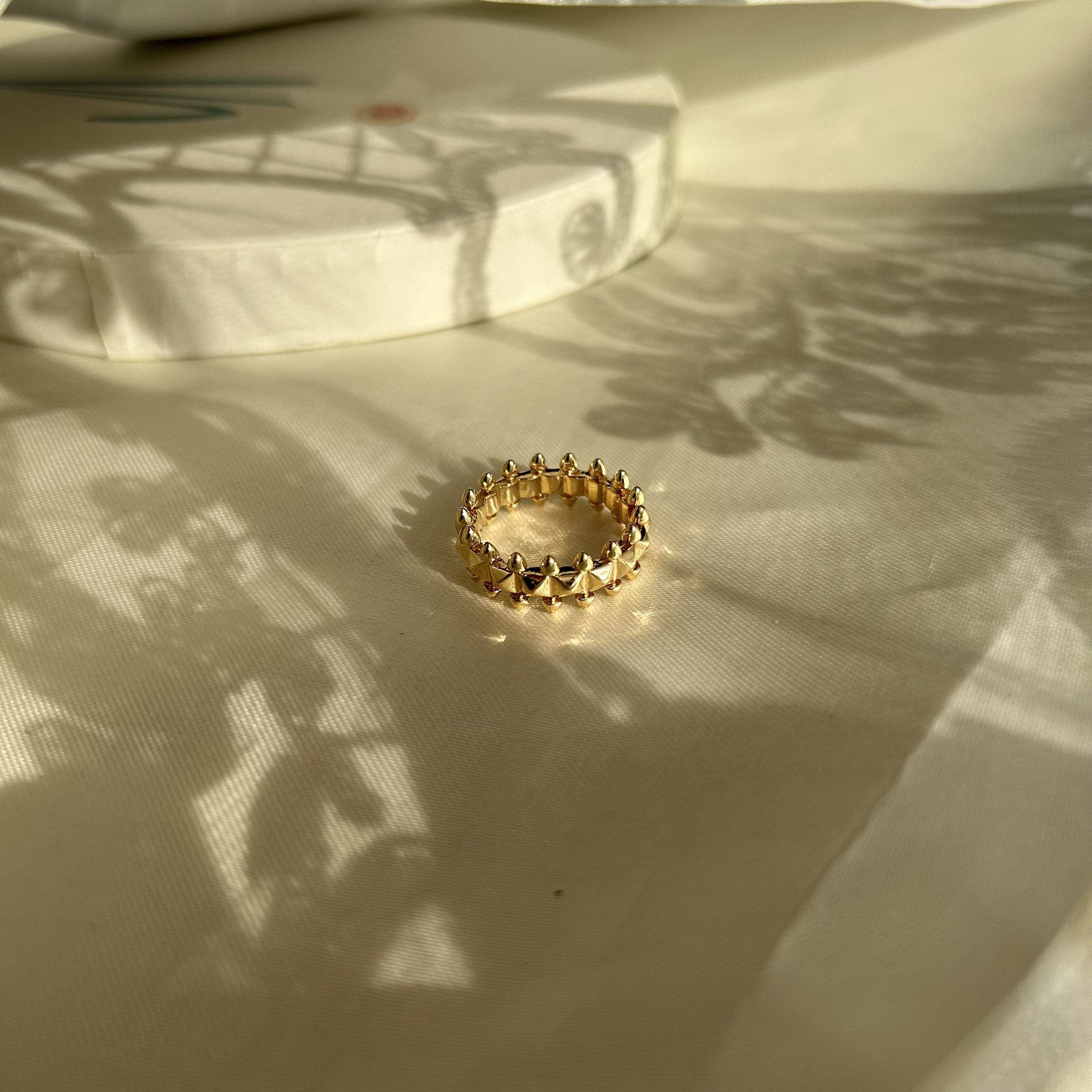 14k massiver Gold Spike Ring Gold Spike Ring zierlicher Gold - Etsy.de