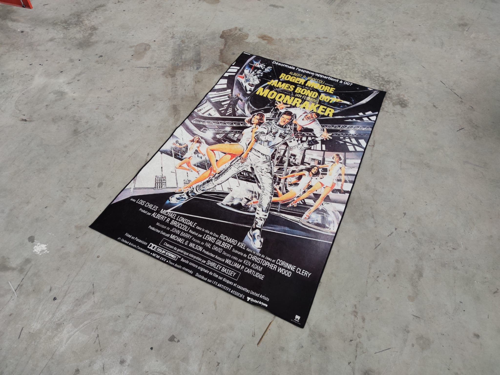 James Bond Movie Poster Rug, Popular Film Carpet, James Bond Design Rug ...