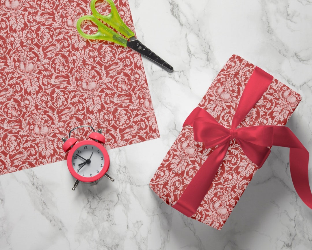 Queen Anne Wallpaper Wrapping Paper – William Morris Design in Red ...