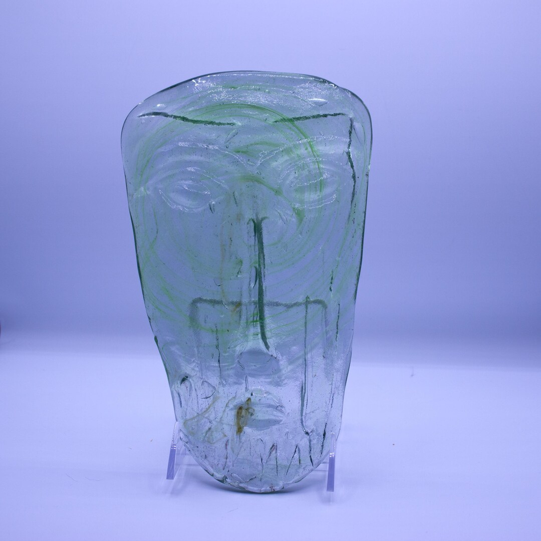 Style of Erik Hoglund Green Art Glass Mask, Skydreamer Jaramillo ...