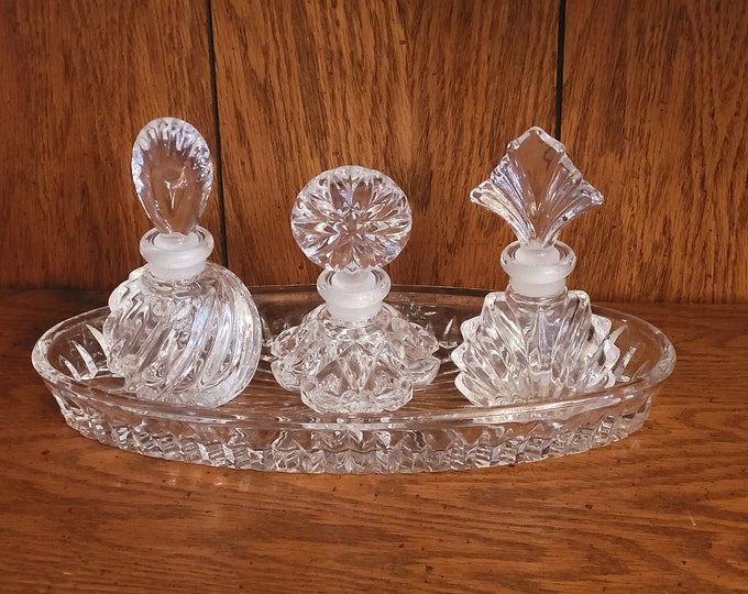 Pretty Vintage Crystal Perfume Set - Etsy