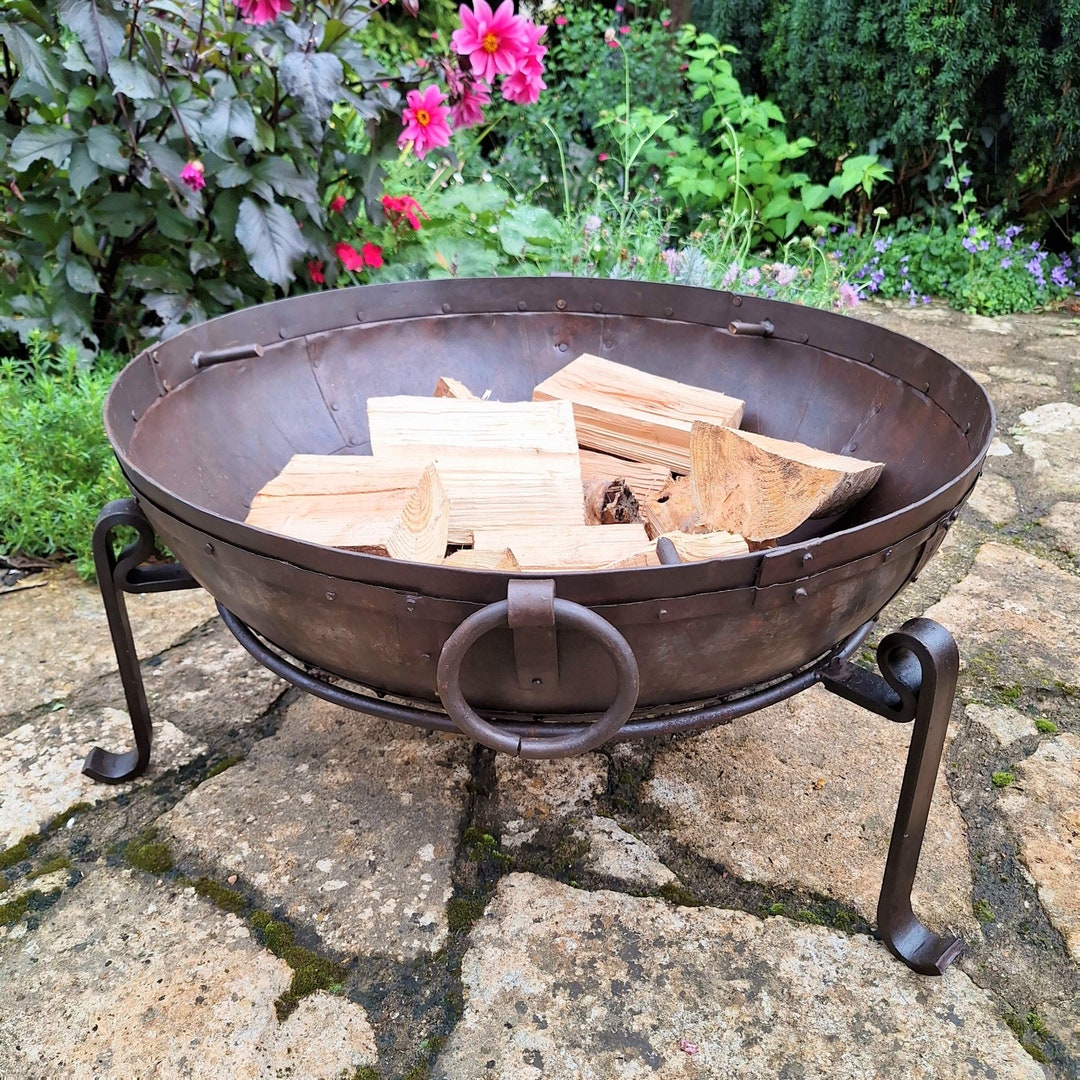 70cm Fire Pit / Fire Bowl - Handmade Indian Kadai BBQ With Stand ...