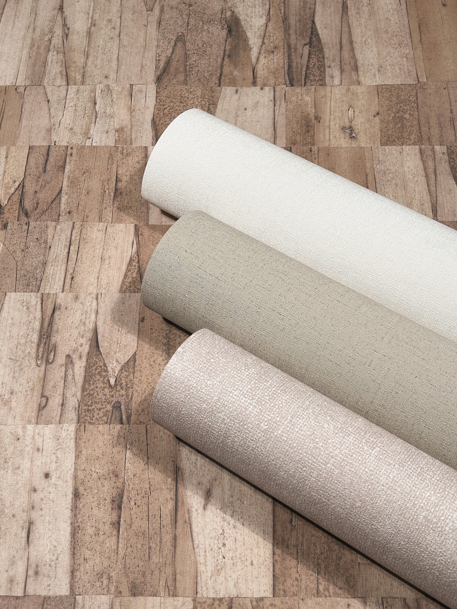 Distressed Wood Wallpaper Modern Rustic Vintage Effect 3D Textured ...