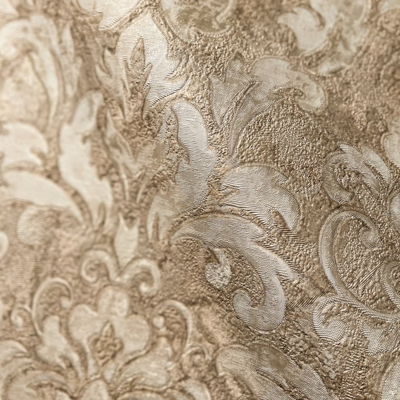 Gold Embossed Damask Wallpaper 3D Textured Wallcovering Perfect for ...