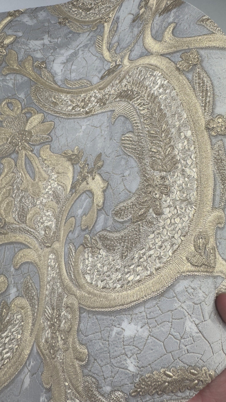 Gold Embroidered Embossed Damask Vinyl Wallpaper 3D Embossed Metallic ...
