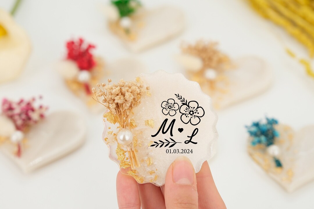 Resin Magnet Wedding Favors, Personalized Magnet Favor for Guest, Epoxy ...