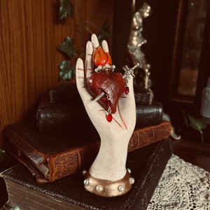 Bleeding Sacred Heart Palm Made-to-order - Etsy