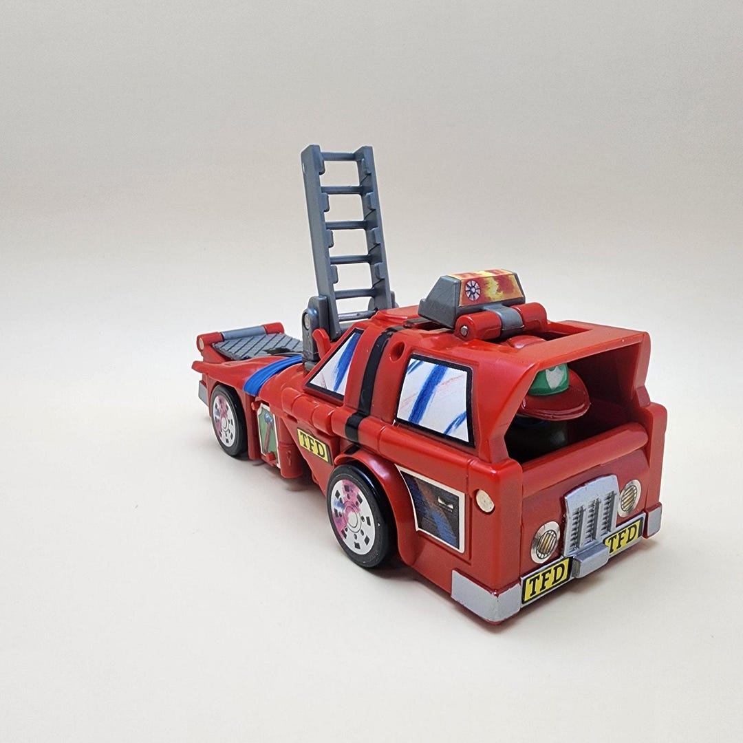 Teenage Mutant Ninja Turtles TMNT (1994) Fire Truck LEONARDO (road ...