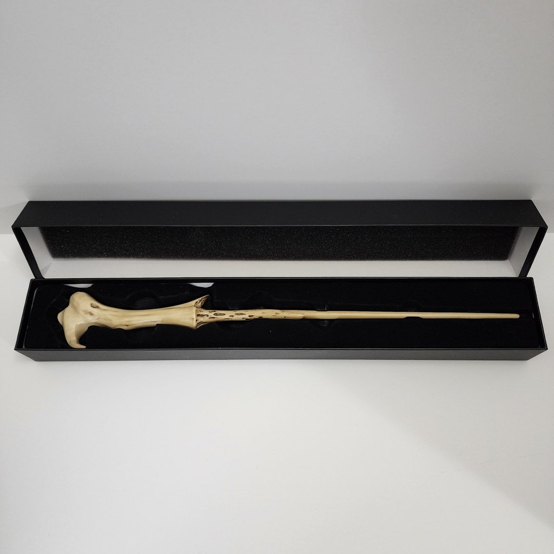 Wizarding World of HARRY POTTER universal Orlando VOLDEMORT 14 Wand - Etsy
