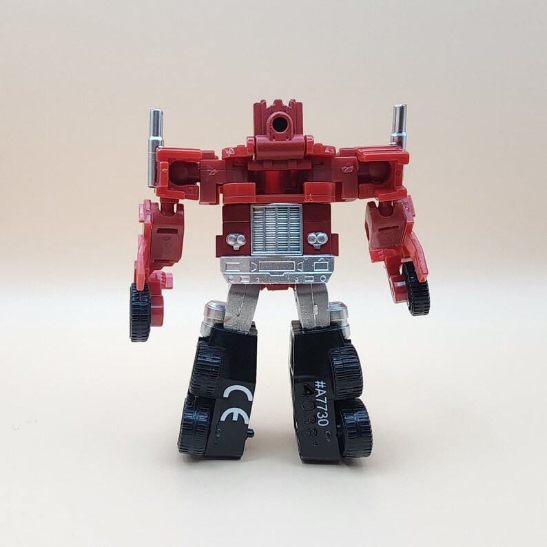 TRANSFORMERS G1 Optimus Prime COE 3 Transforming Plastic Action Figure ...