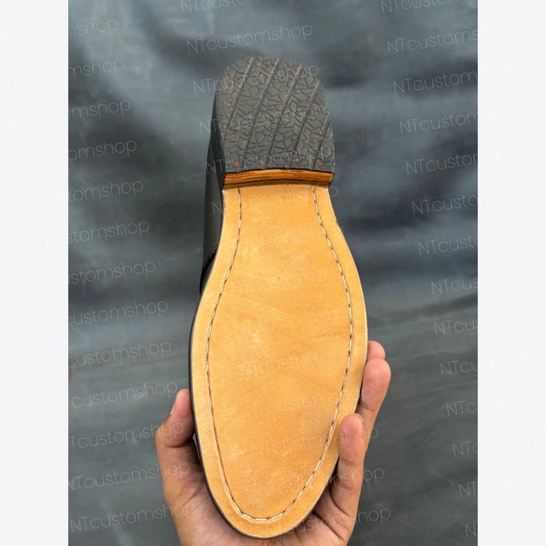 Custom 17th 18th Century Colonial Shoes for Men - British Costume ...