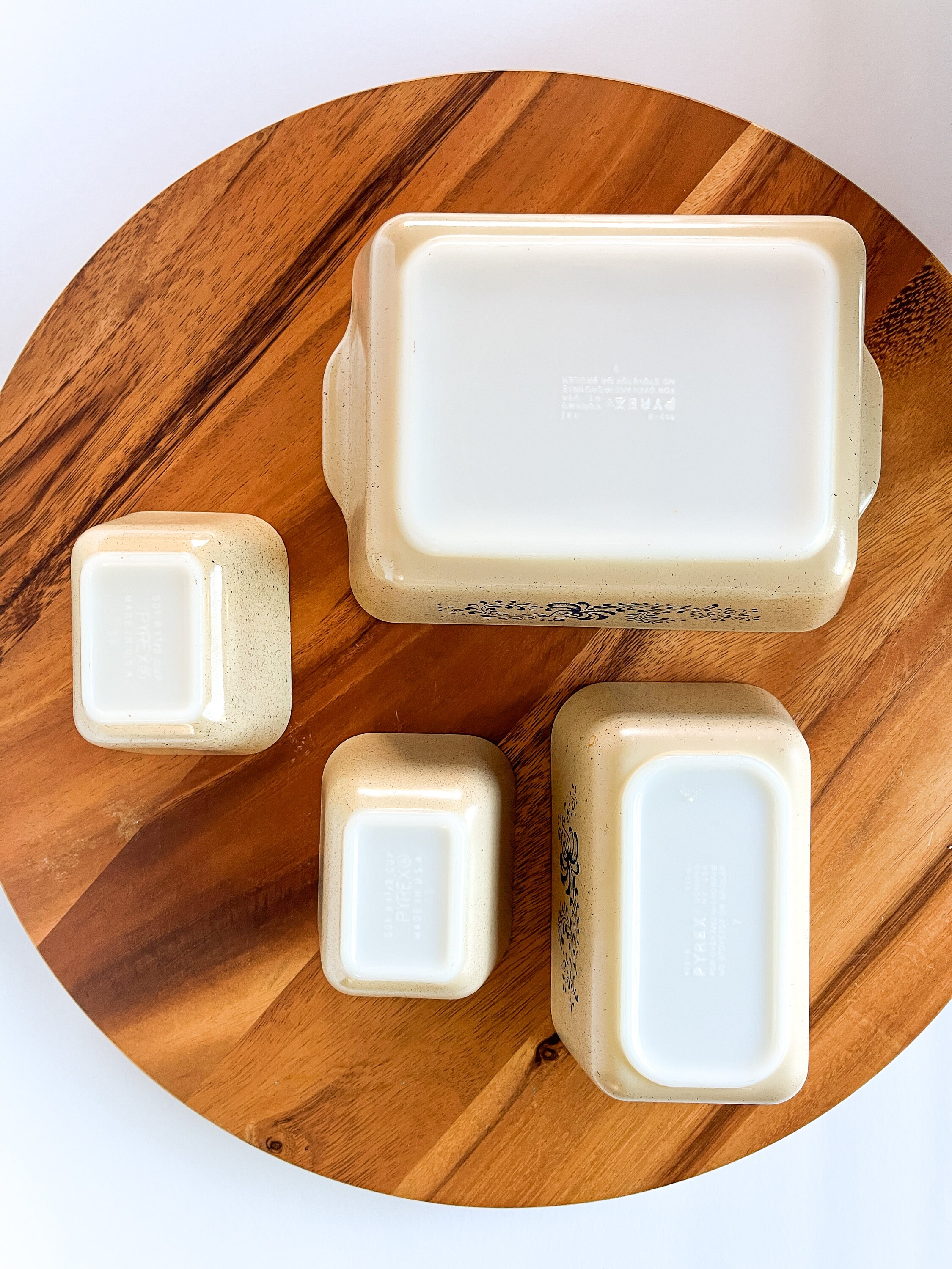 Pyrex Homestead Fridgie Dishes Complete Set of 8 Pieces Pyrex ...