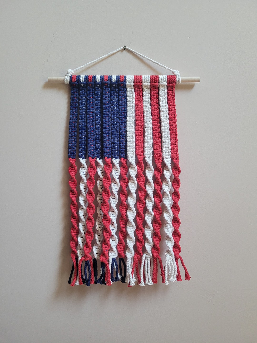 American Flag Patriotic Macrame Wall Hanging - Etsy
