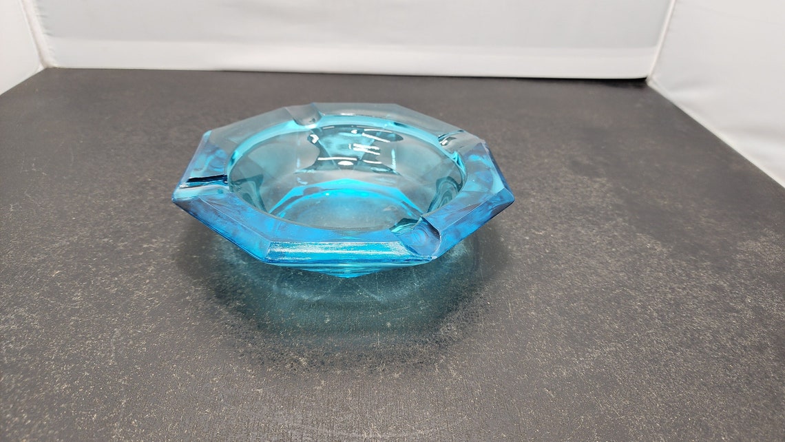 Vintage Hazel Atlas Capri Blue Octagon Ash Tray Thick Heavy Glass - Etsy