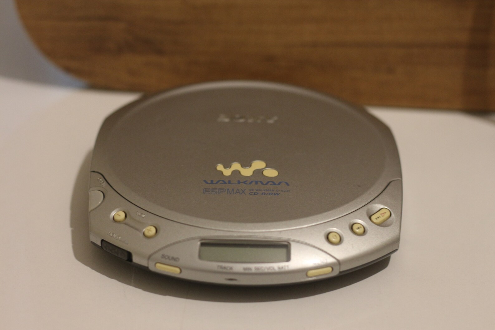 Vintage Sony Walkman CD Compact Player, Sony Walkman, CD Player ...