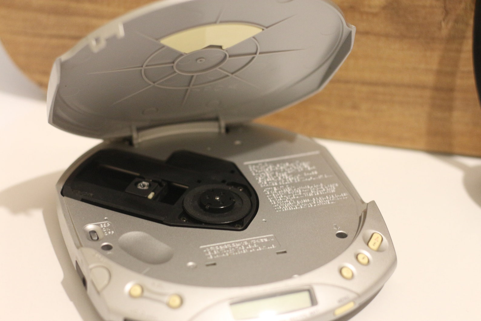 Vintage Sony Walkman CD Compact Player, Sony Walkman, CD Player, Walkman, Sony Walkman With ...