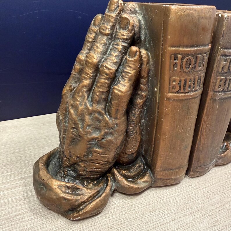 Vintage Praying Hands Bookends | 1962 Universal Statuary, Bronze Finish ...
